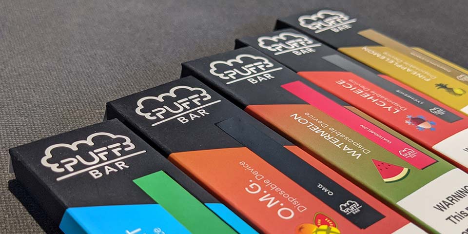 Puff bar uses the new crown epidemic to sell e-cigarettes to teenagers ...